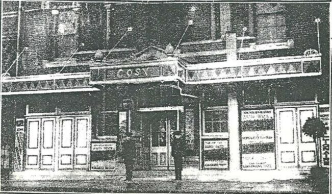 The Elite, the Cosy and the Cosy bus – Cinema Memory and the Digital ...